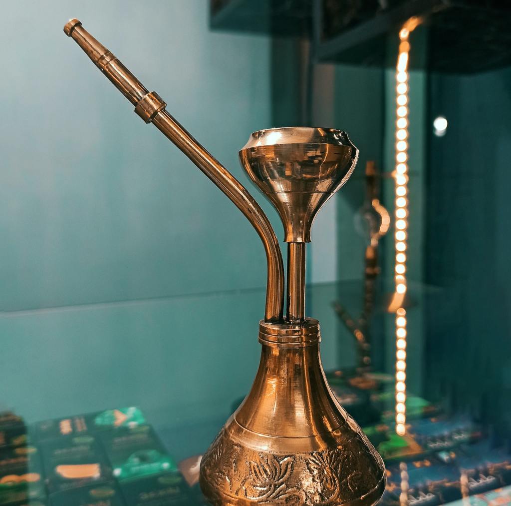 About Us - Hookah Shisha Smoke